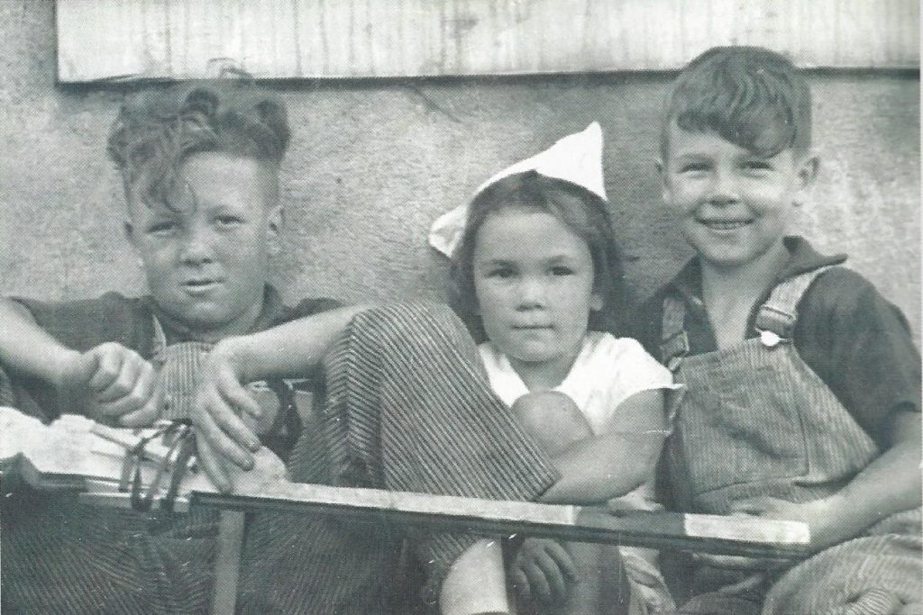 Children of Francis Leland Seely (1903-1981, known as “Jim”) and Grace ...